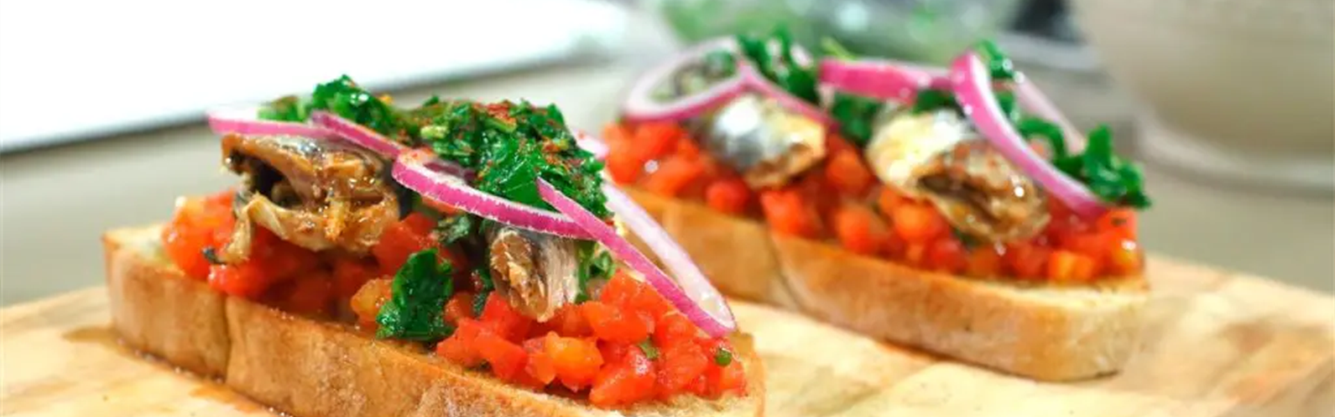 Tostadas de Deli Súper Alimento Sardinas - Alimentos Real